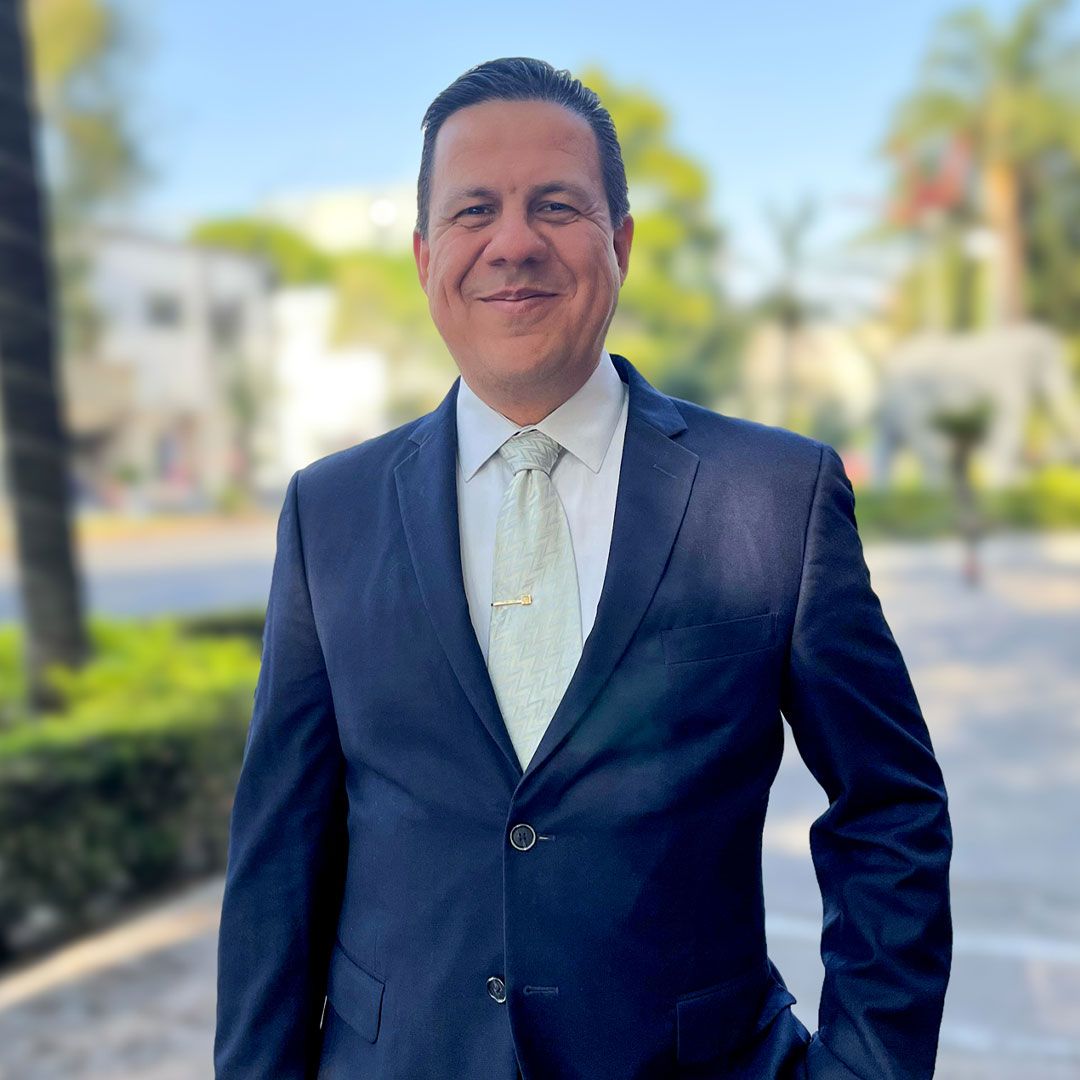 Currículum – Soy Luis Alejandro Ruiz Macías, el número 24.